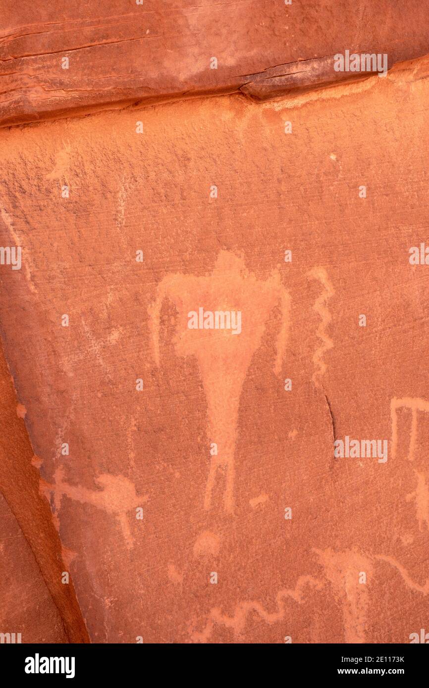 Native American Rock Art - Petroglyphs - on The Birthing Rock, Kane ...