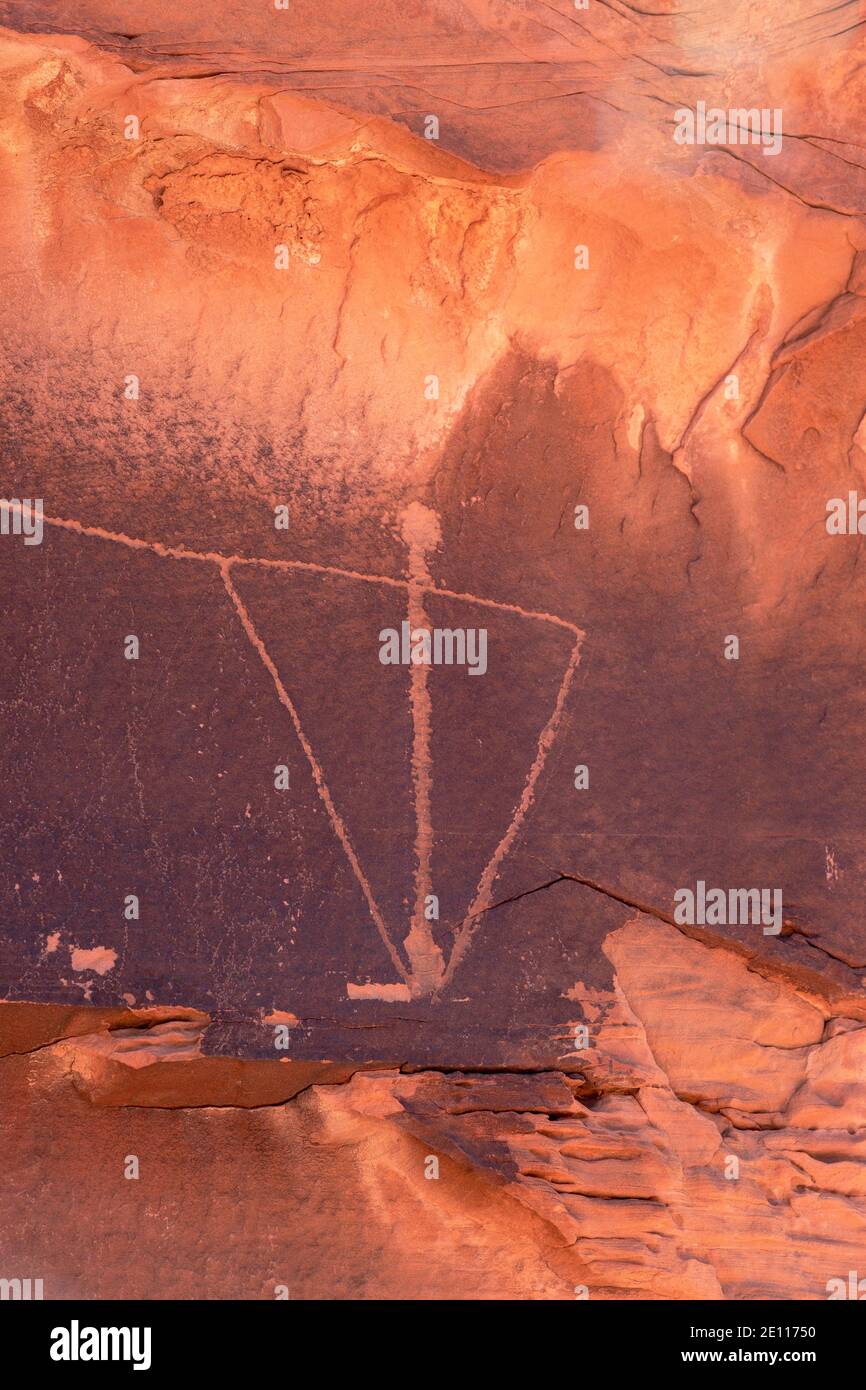 Native American Rock Art - Petroglyphs - on The Birthing Rock, Kane ...