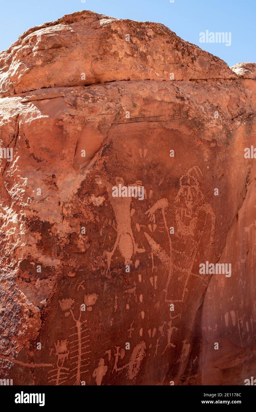 Native American Rock Art - Petroglyphs - on The Birthing Rock, Kane ...