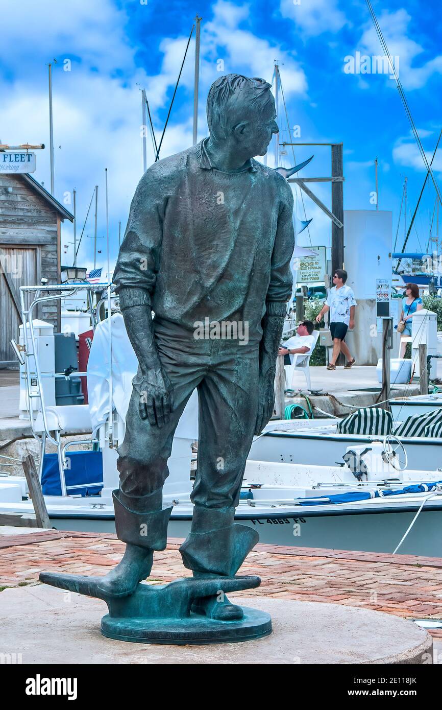 Memorial fisherman statue to Henry Singleton, Sr. at the Conch Harbor ...