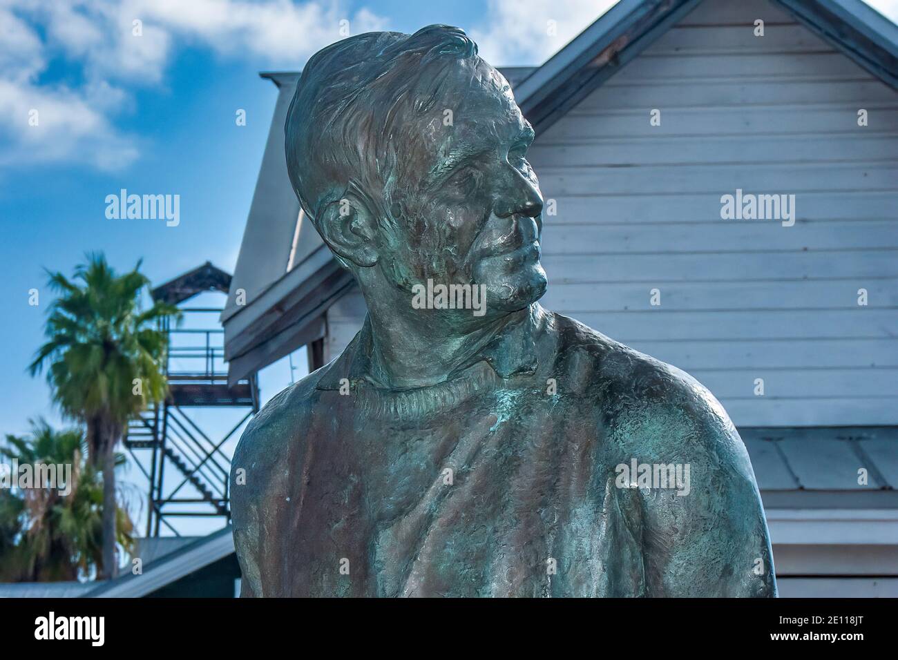 Memorial fisherman statue to Henry Singleton, Sr. at the Conch Harbor ...