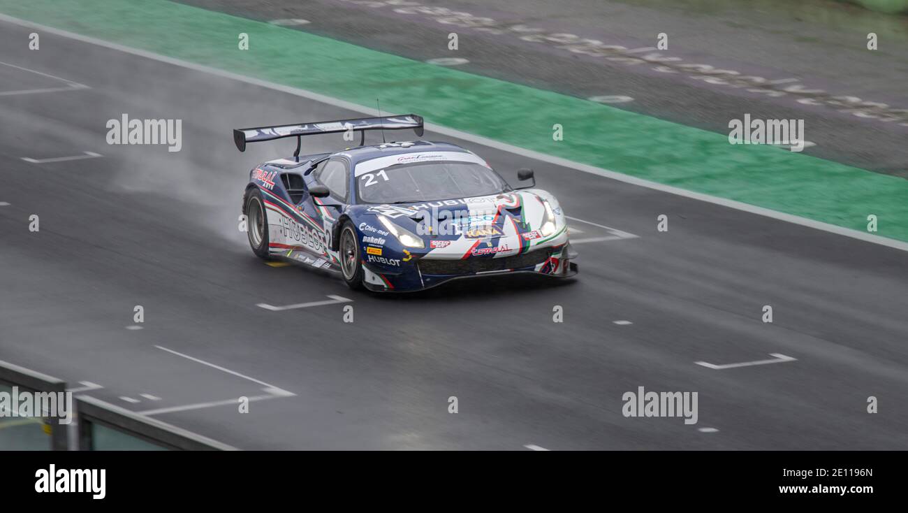 Ferrari gt racing hi-res stock photography and images - Alamy