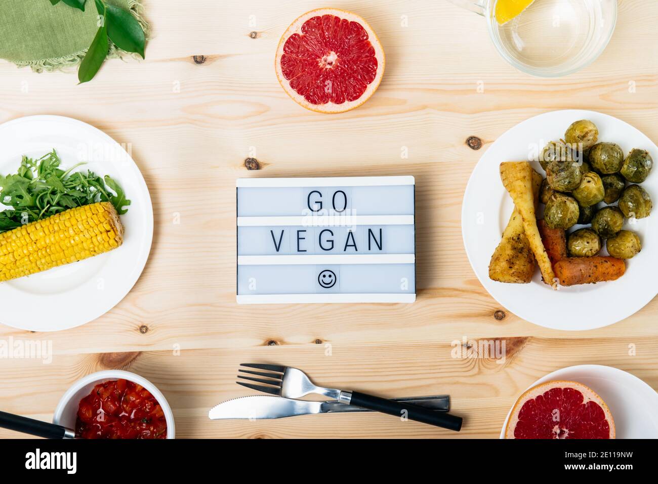 Plant based dining hi-res stock photography and images - Alamy