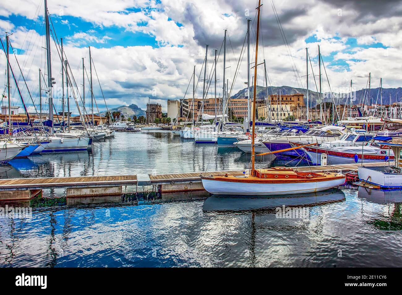 Amazing Palermo harbor scene and cool sky: many fishing and pleasure ...