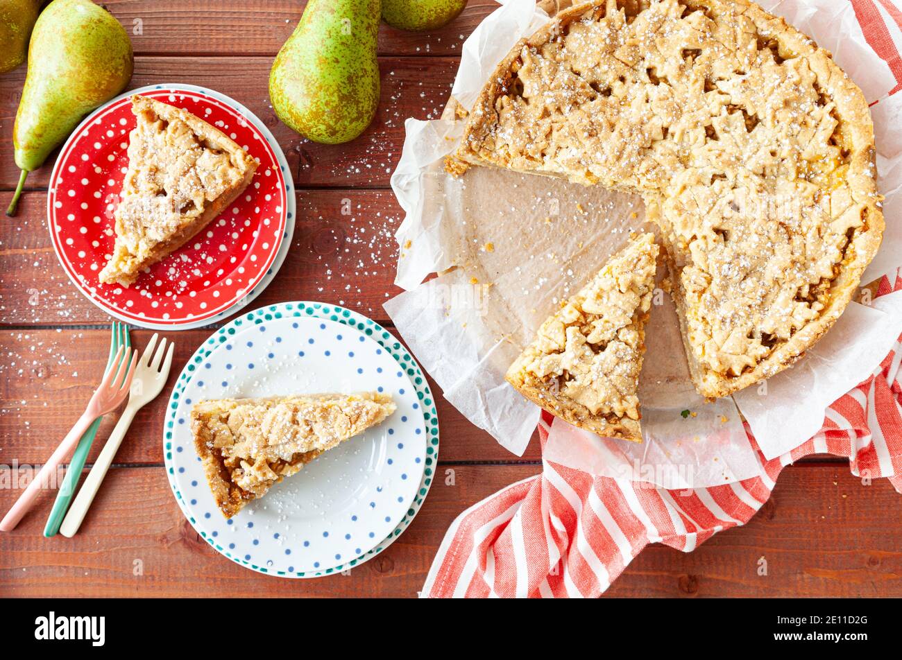 Homemade Apple Pear Cake Stock Photo - Alamy