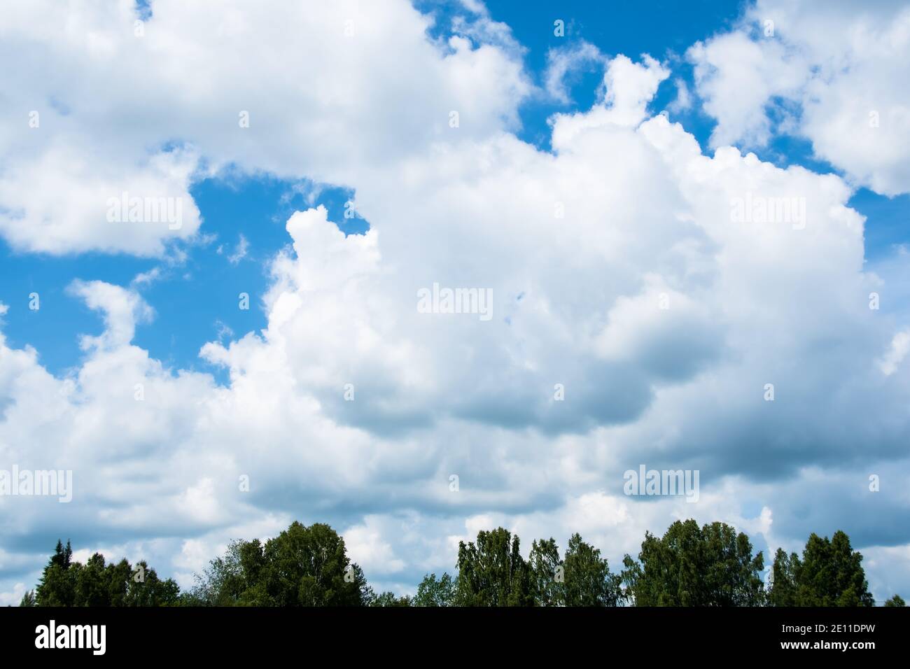 Soft cloud pattern hi-res stock photography and images - Alamy