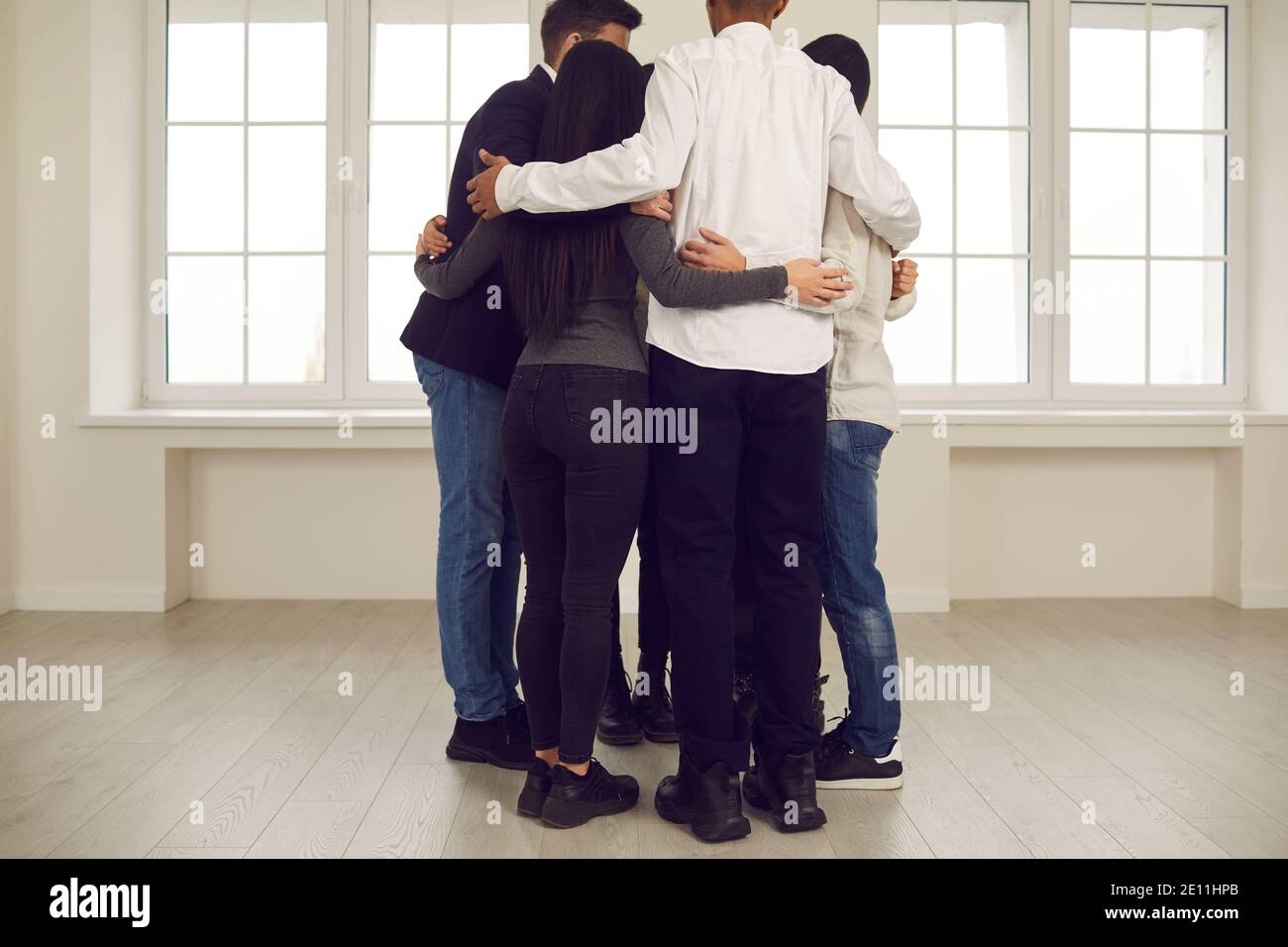 Corporate teamwork hi-res stock photography and images - Alamy