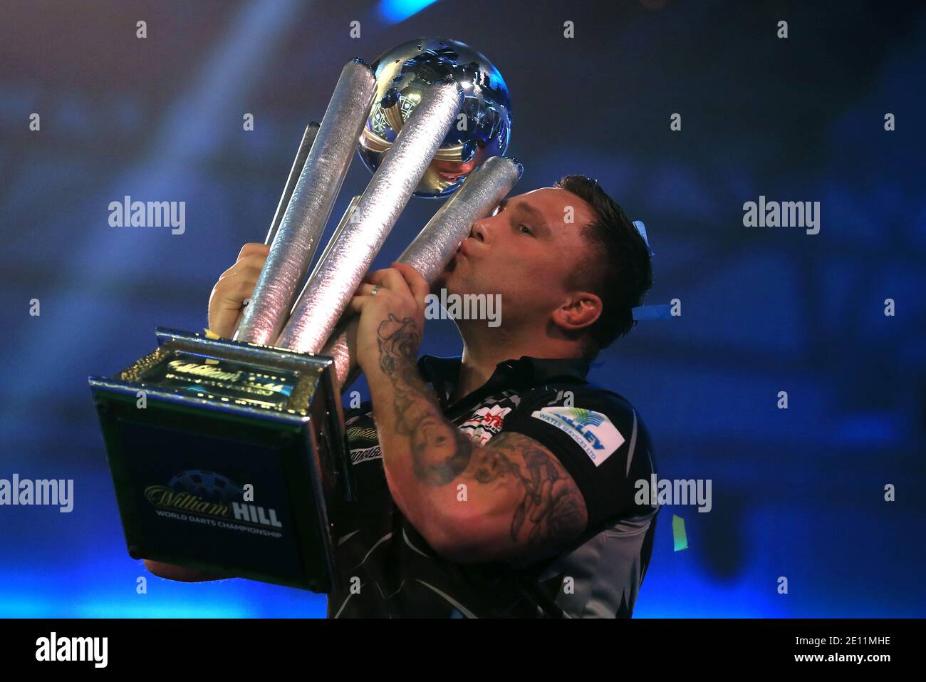 Pdc darts world championship trophy hi-res stock photography and images ...
