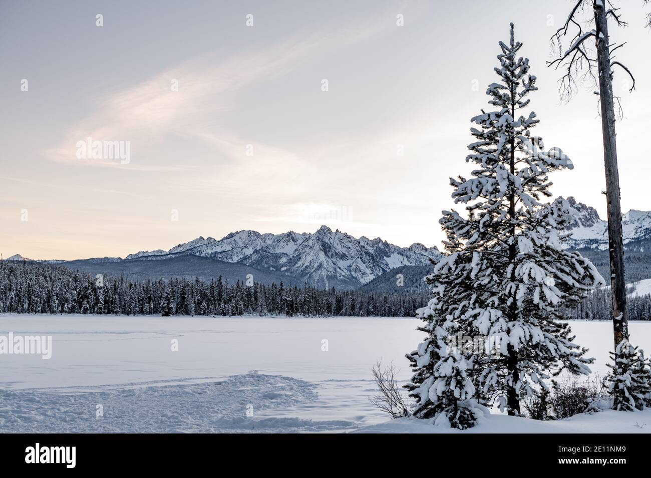 Redfish lake, idaho sunset hi-res stock photography and images - Alamy