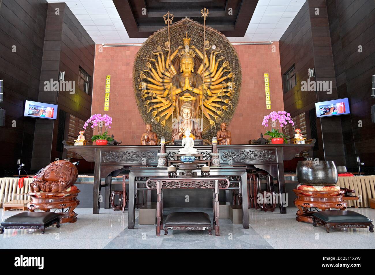 Prayer hall singapore hi-res stock photography and images - Alamy