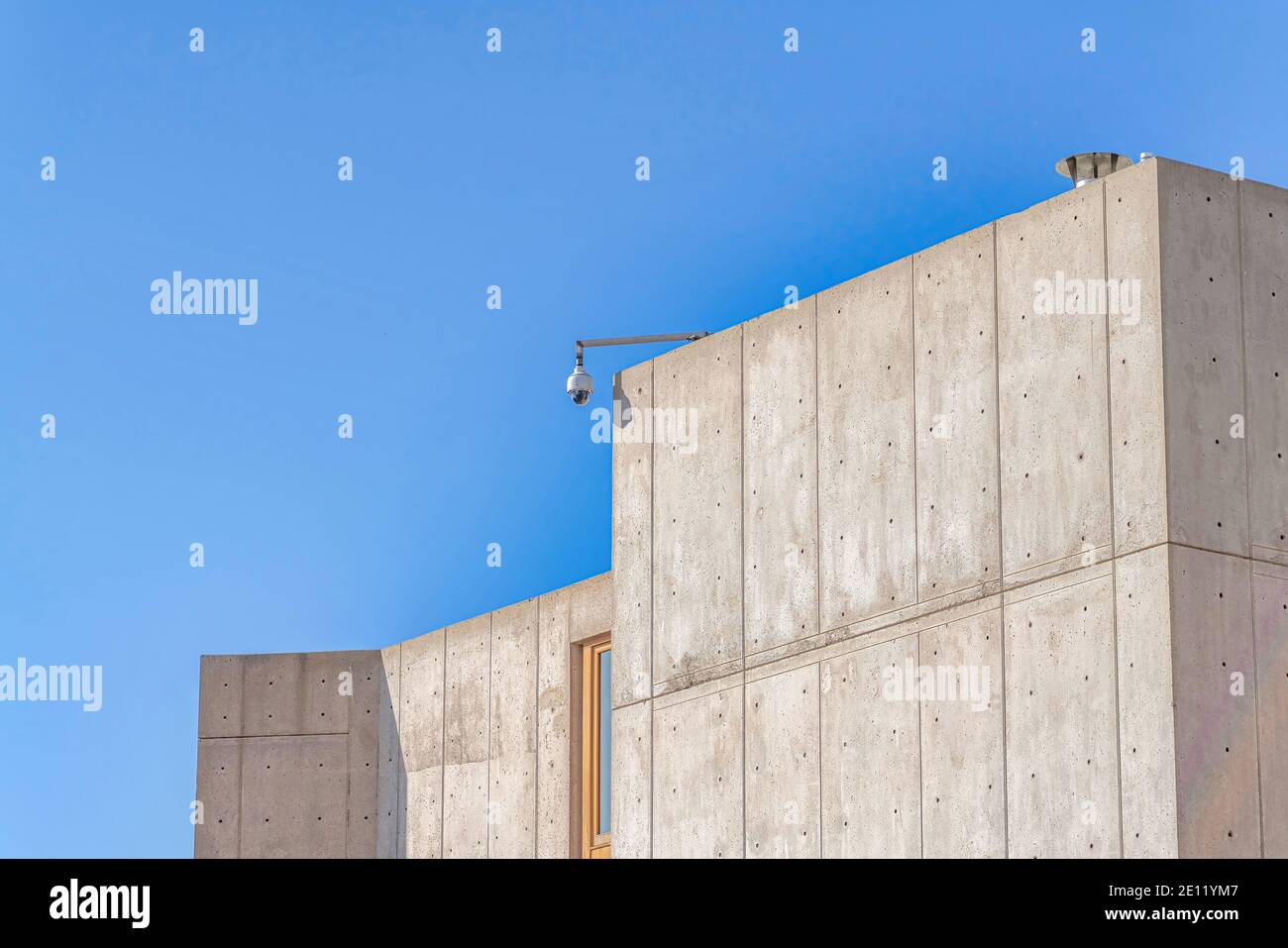 Security camera school hi-res stock photography and images - Alamy