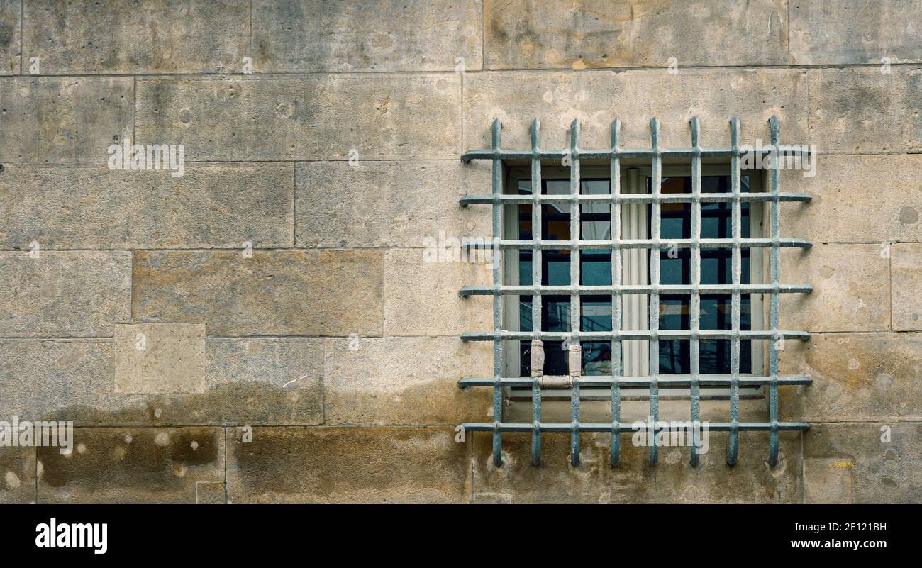 Old Grid Windows