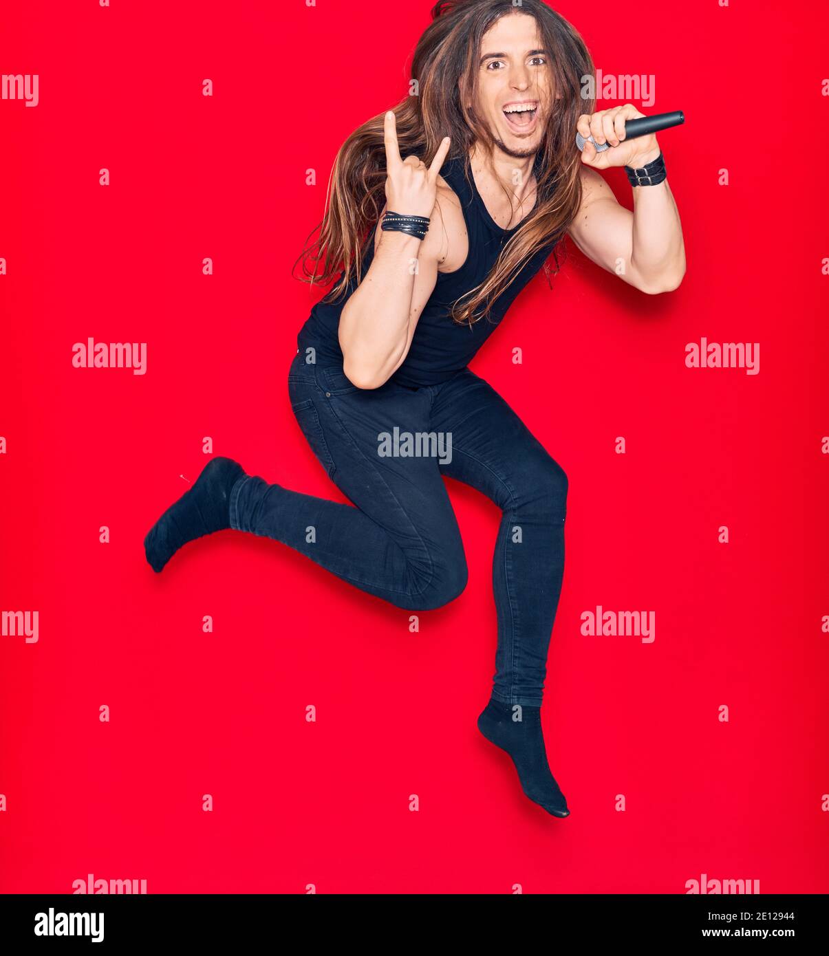 Metal singer with red hair hi-res stock photography and images - Alamy