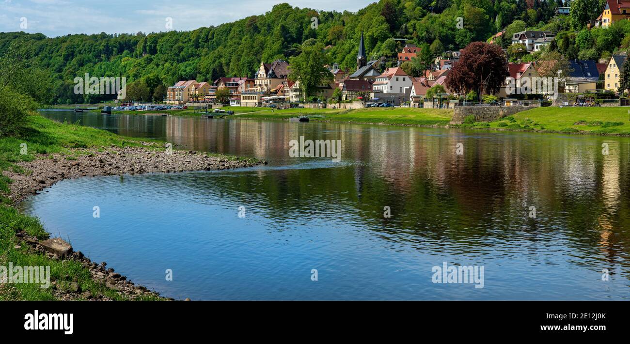 Elbe wohnen hi-res stock photography and images - Alamy