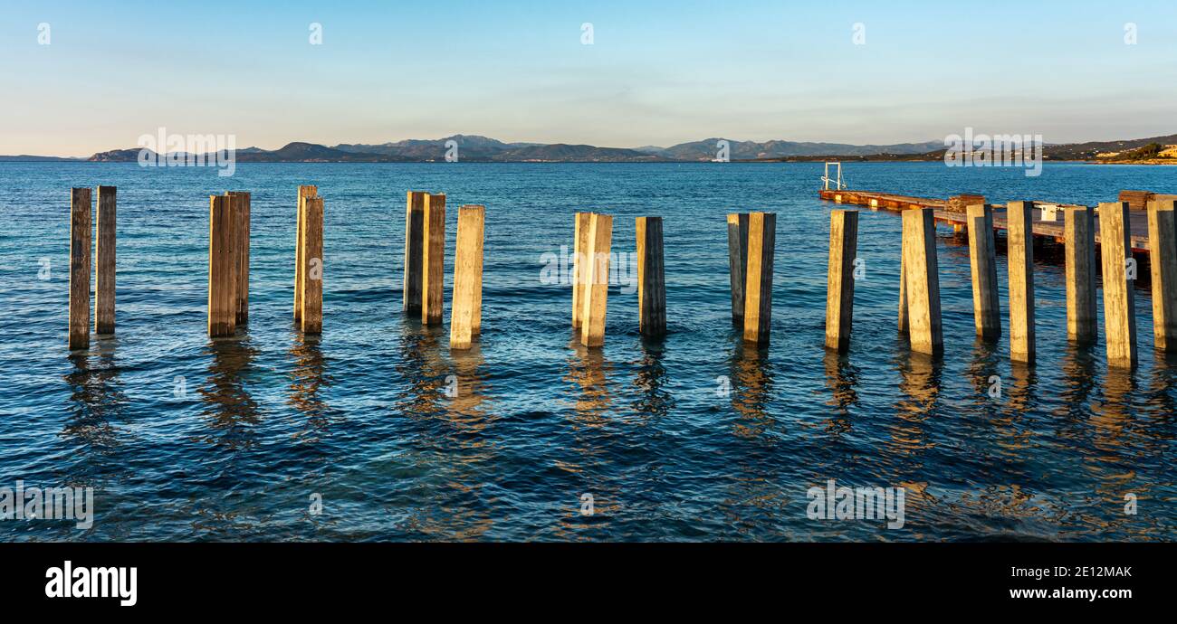 Obstacle In The Sea Stock Photo - Alamy