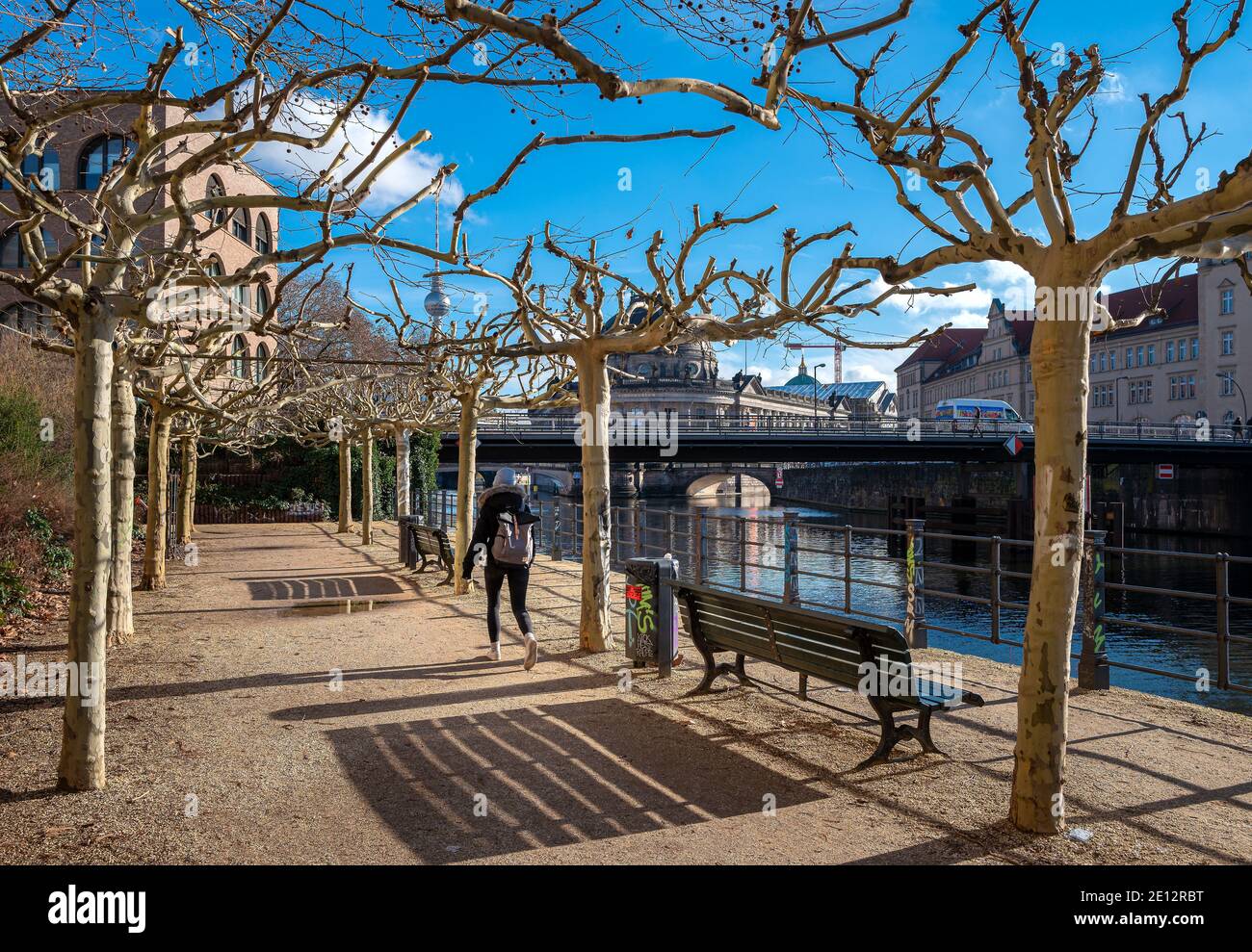Promenade At The River Spree In The Town Center Stock Photo - Alamy