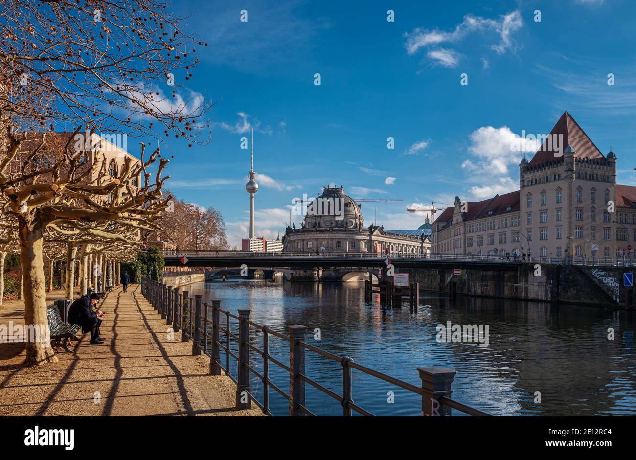 Promenade At The River Spree In The Town Center Stock Photo - Alamy