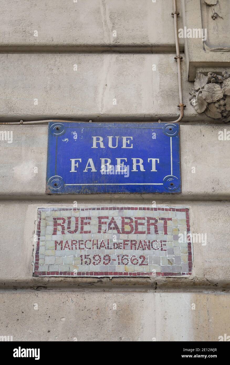 Famous street signs in paris hi-res stock photography and images - Alamy