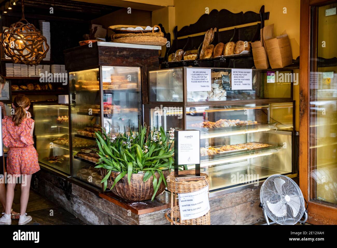Avalon bakery hi-res stock photography and images - Alamy