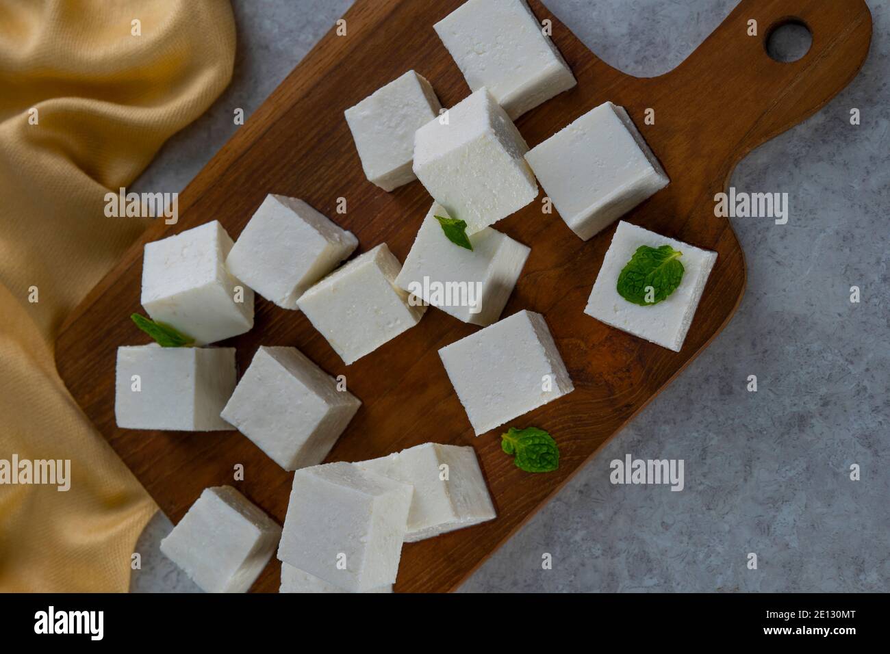 Diced mint hi-res stock photography and images - Alamy