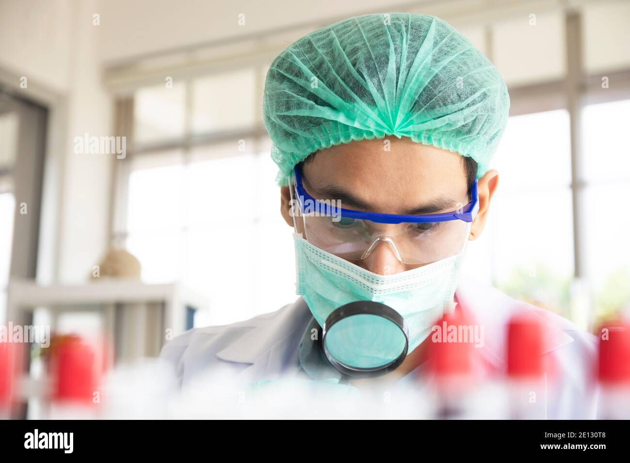 Doctor are test vaccine coronavirus in hospital lab Stock Photo - Alamy