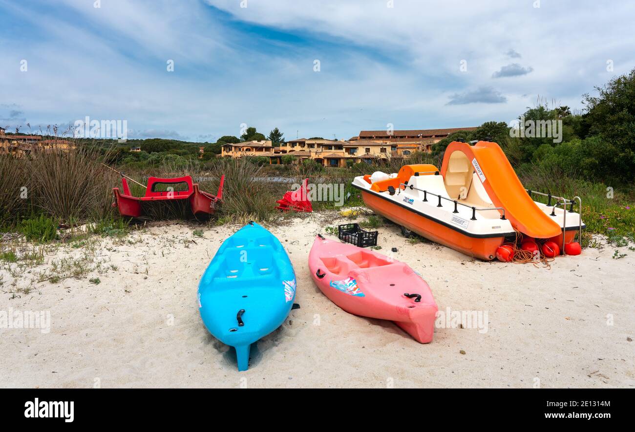 Boats At The Beach Stock Photo - Alamy