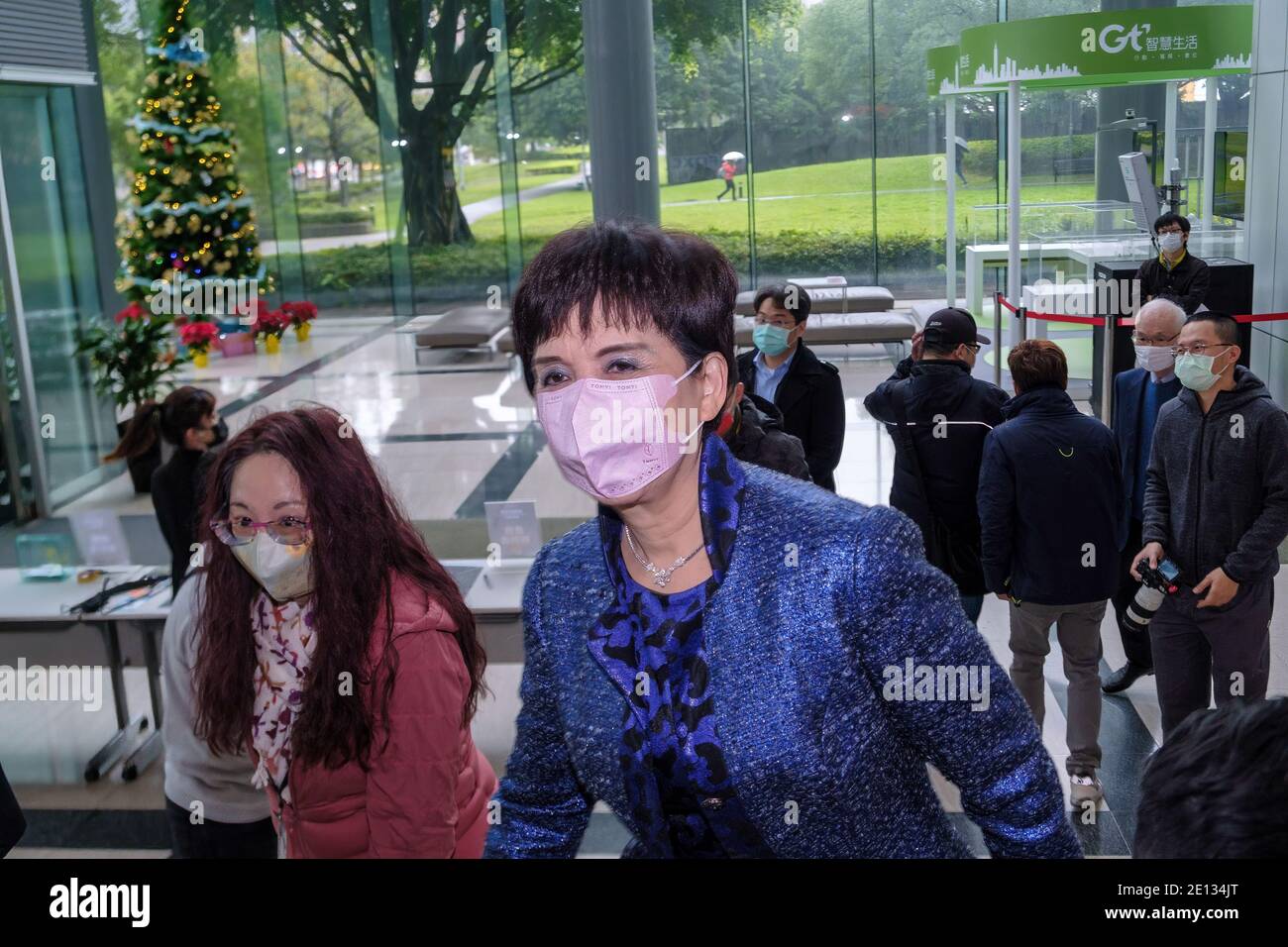Huang chiu ling hi-res stock photography and images - Alamy