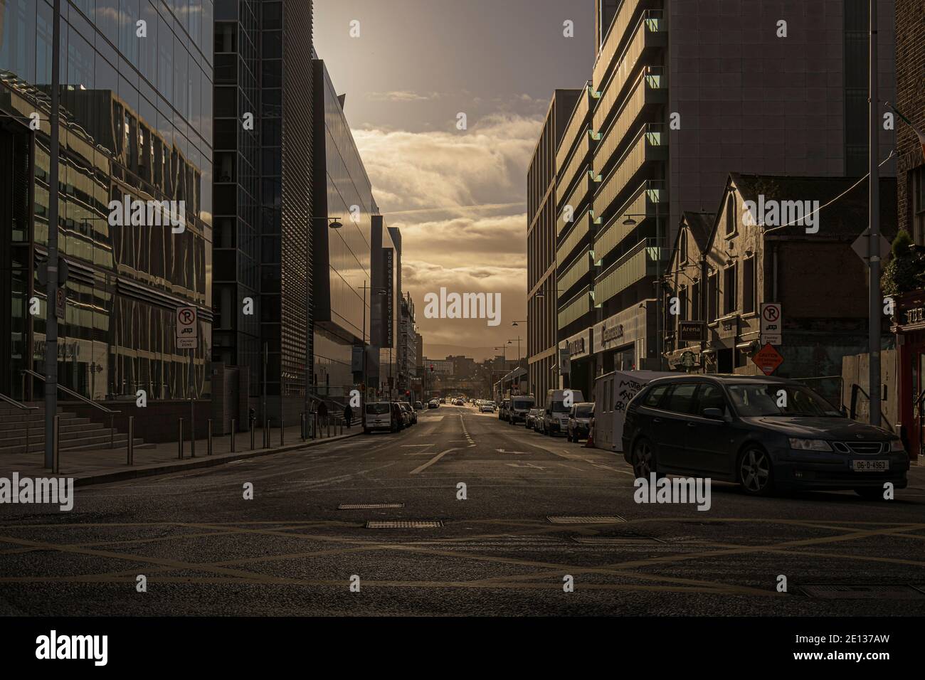 John macken hi-res stock photography and images - Alamy