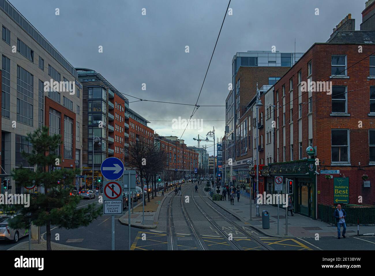 Daily life dublin hi-res stock photography and images - Alamy