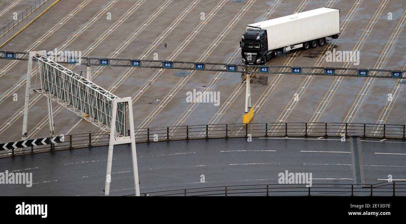 A lorry arrives at the port of dover in kent hi-res stock photography ...