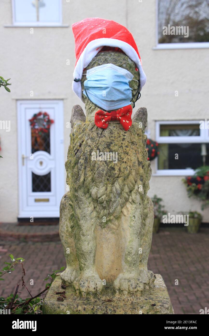 Statue of david face mask hi-res stock photography and images - Alamy