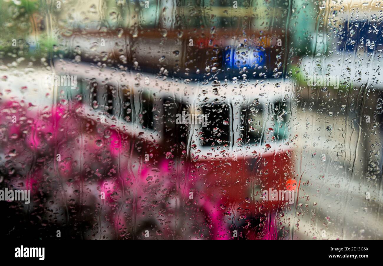 Streetscapepublic transport hi-res stock photography and images - Alamy