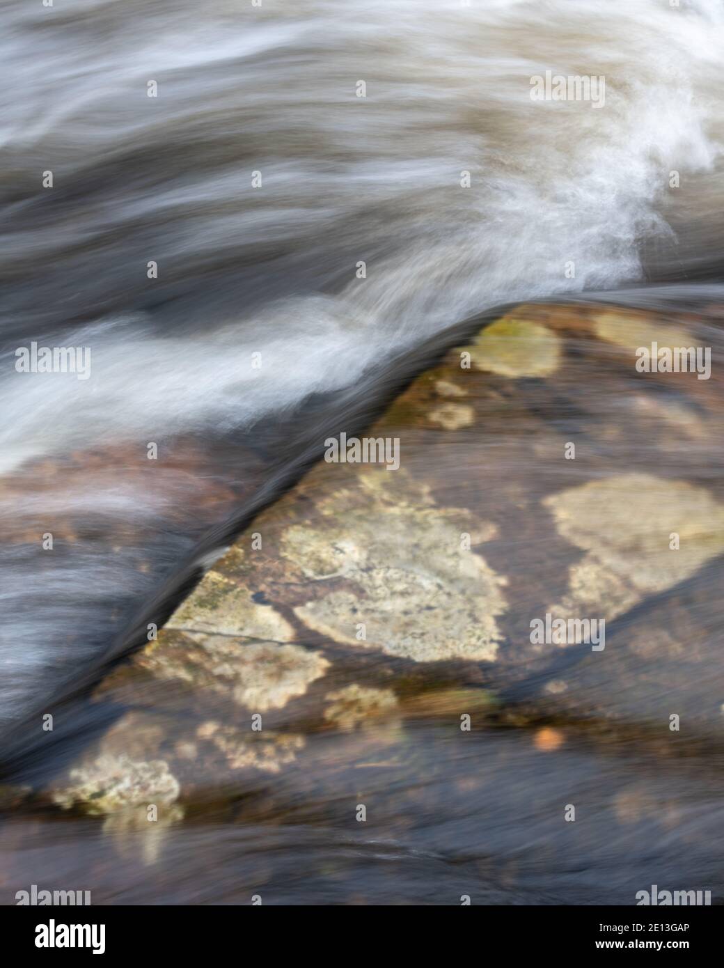 Water flowing over rocks in the Corrieshalloch Gorge, Ullapool ...