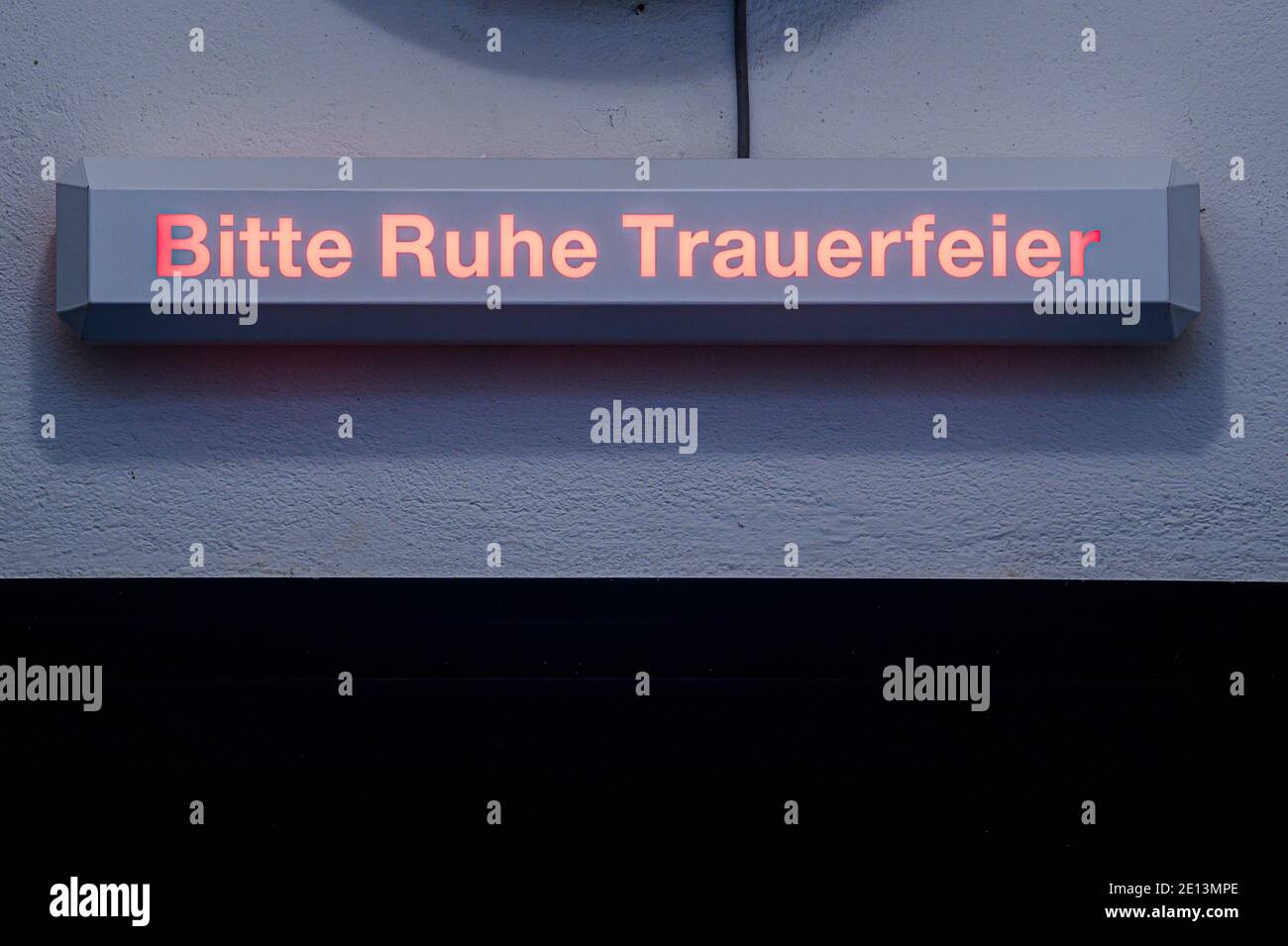 22 December 2020, Saxony, Meißen: "Please Silence Funeral Service ...