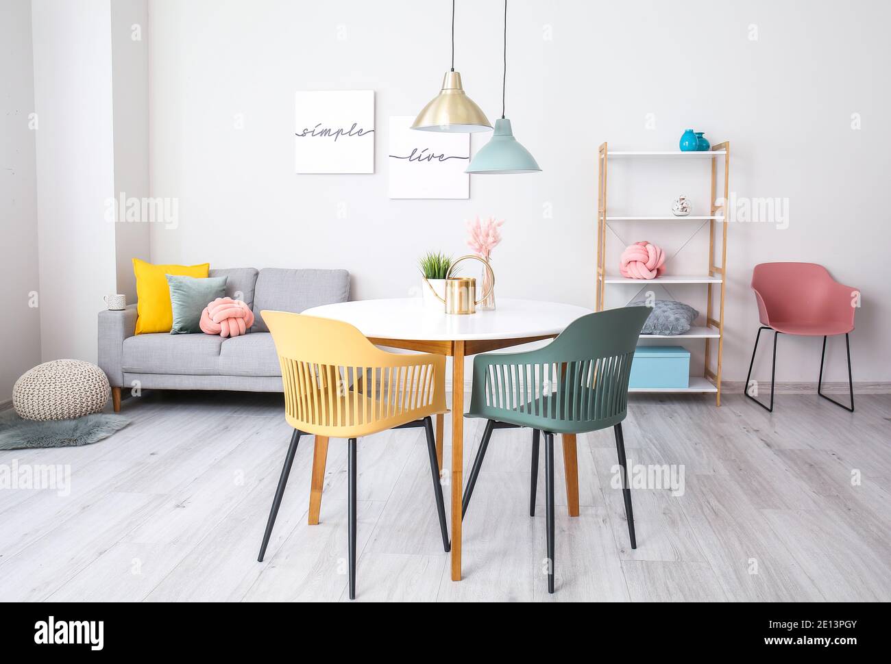 Interior of modern dining room Stock Photo - Alamy