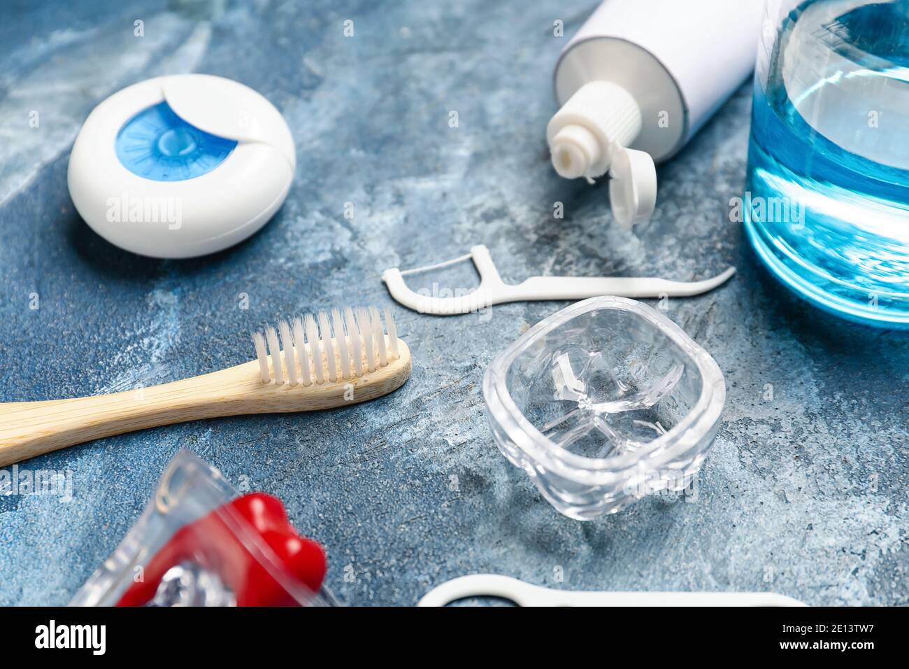 Set for oral hygiene on grunge background Stock Photo - Alamy