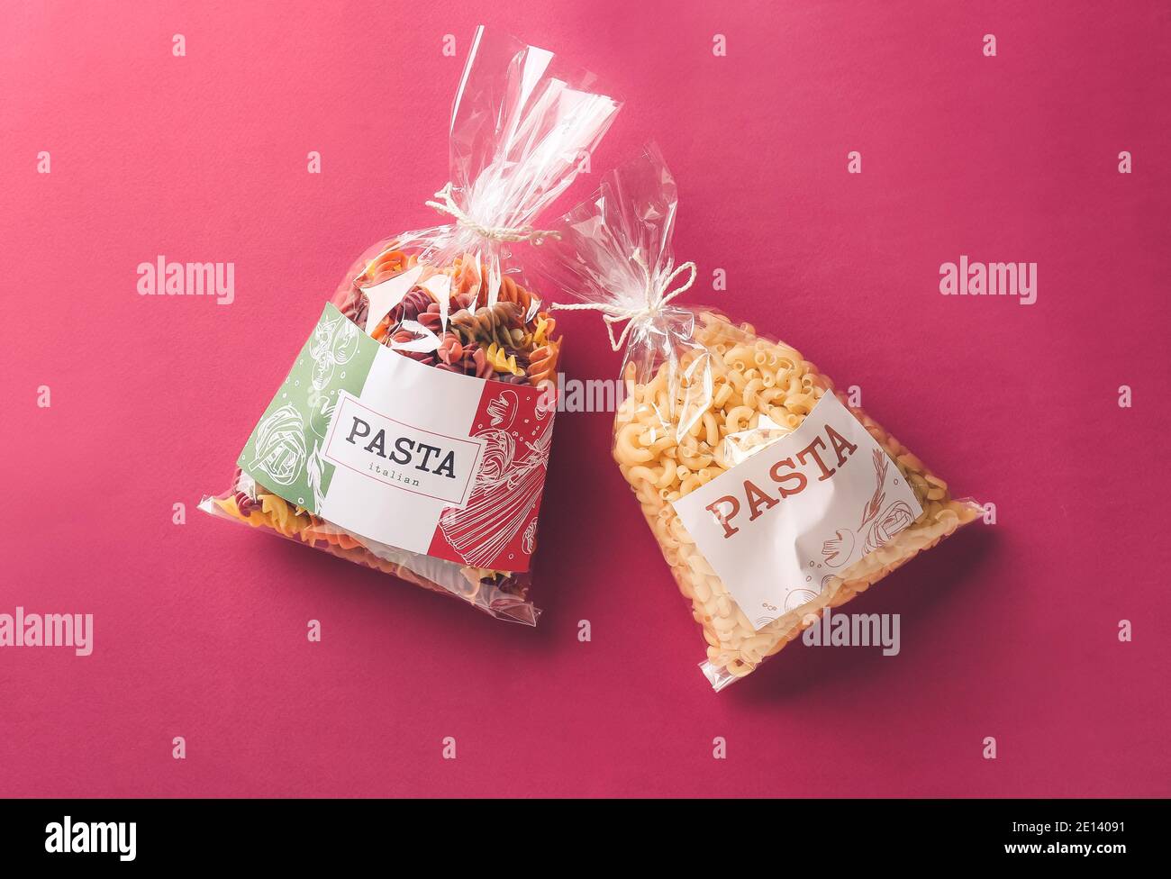 Spiral pasta pack hi-res stock photography and images - Alamy