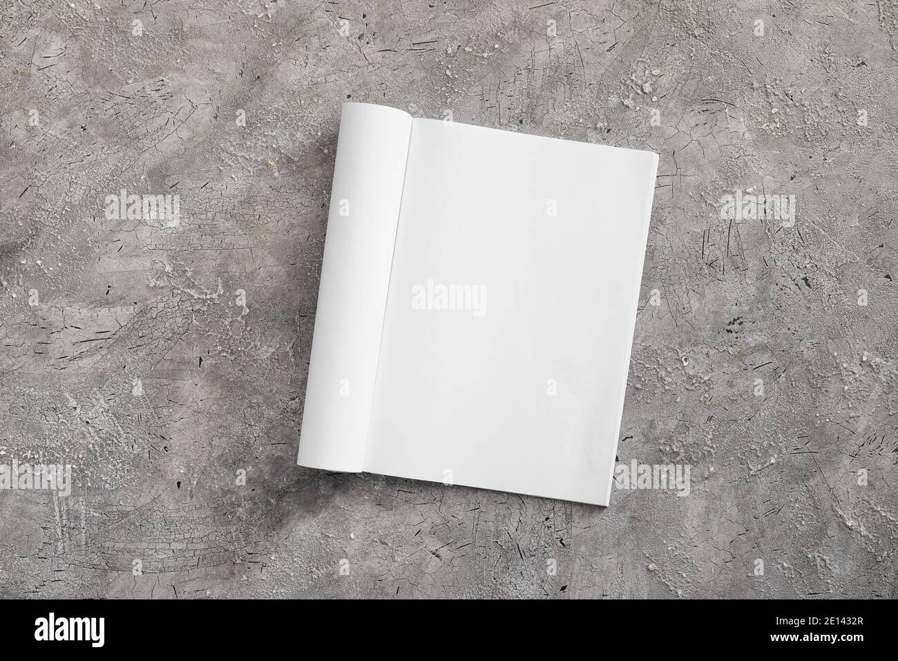 Blank magazine cover flat hi-res stock photography and images - Alamy