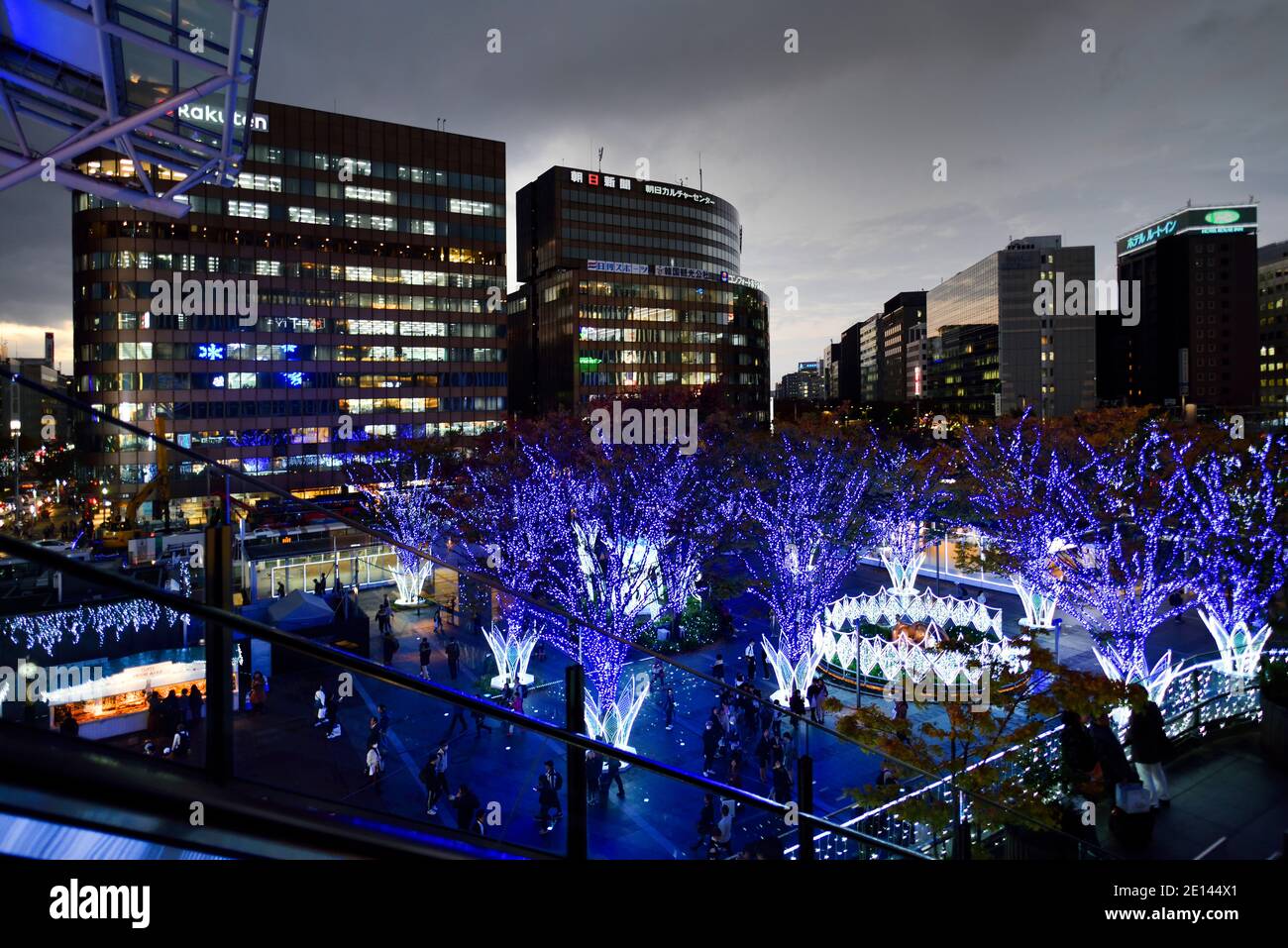 Jr hakata city hi-res stock photography and images - Alamy