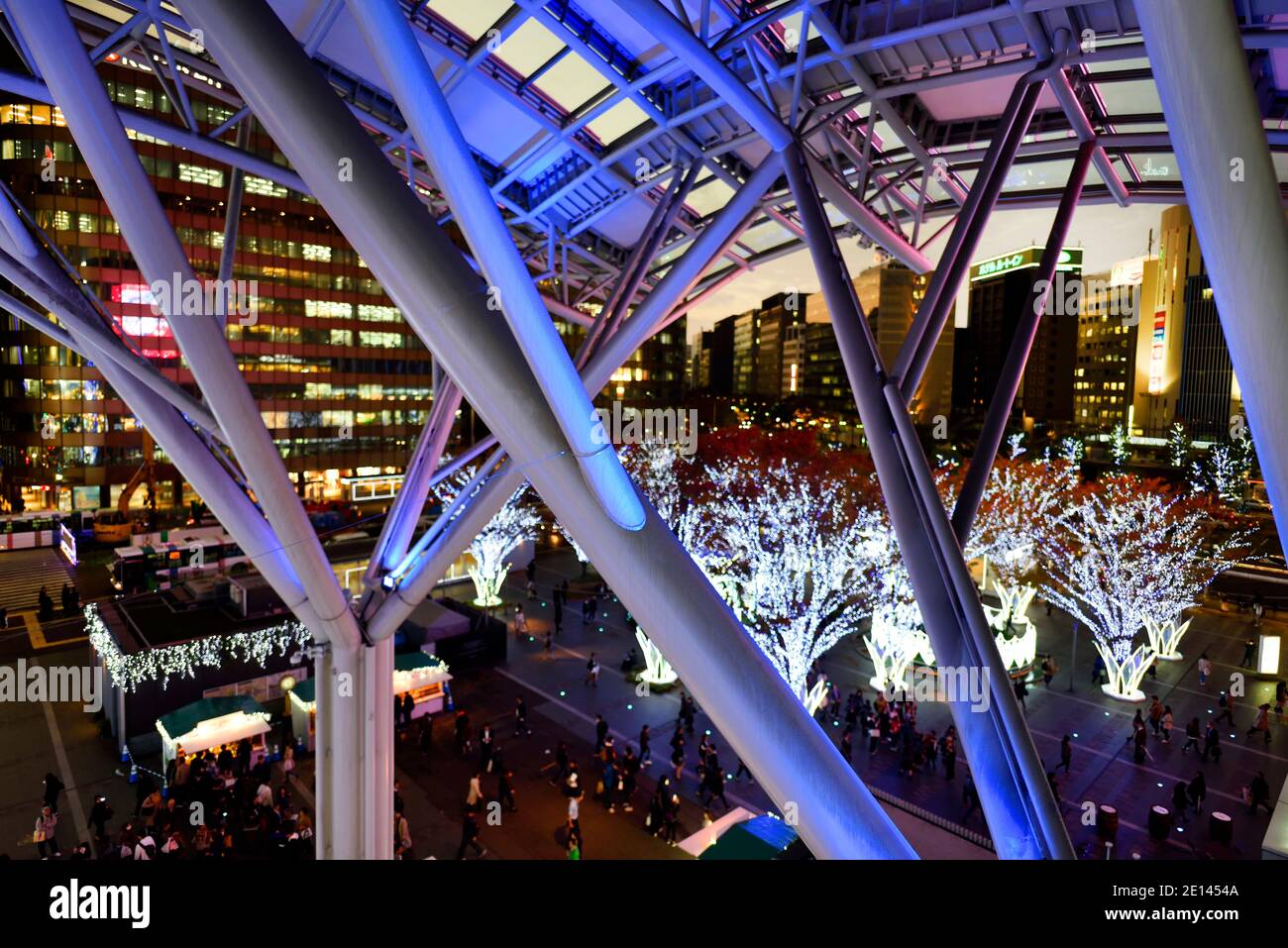 Jr hakata city hi-res stock photography and images - Alamy