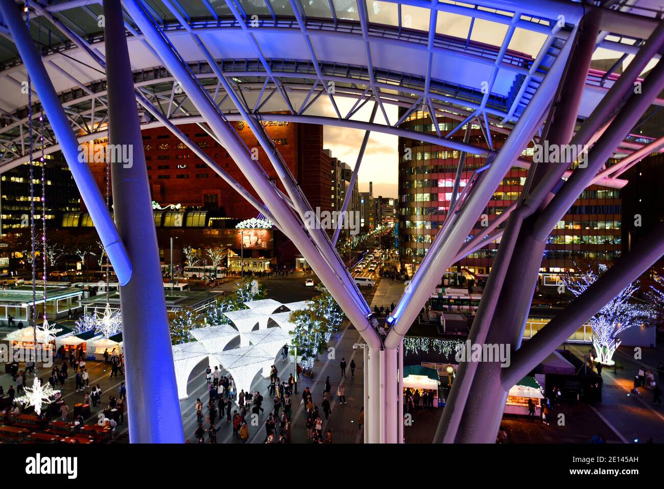 Jr hakata city hi-res stock photography and images - Alamy