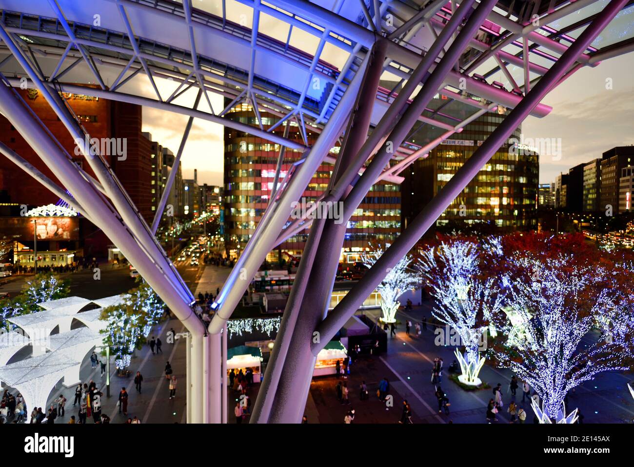 Jr hakata city hi-res stock photography and images - Alamy