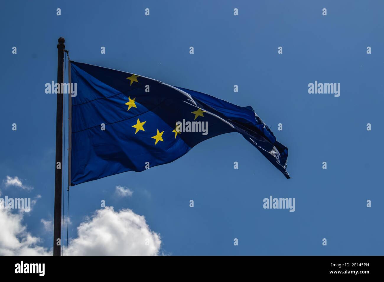 Eu flagg hi-res stock photography and images - Alamy