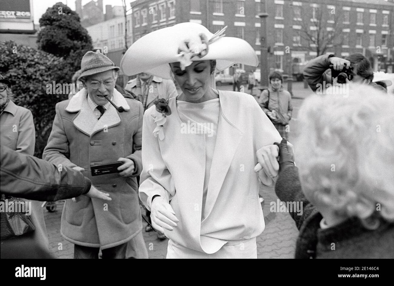 Kenneth ives hi-res stock photography and images - Alamy