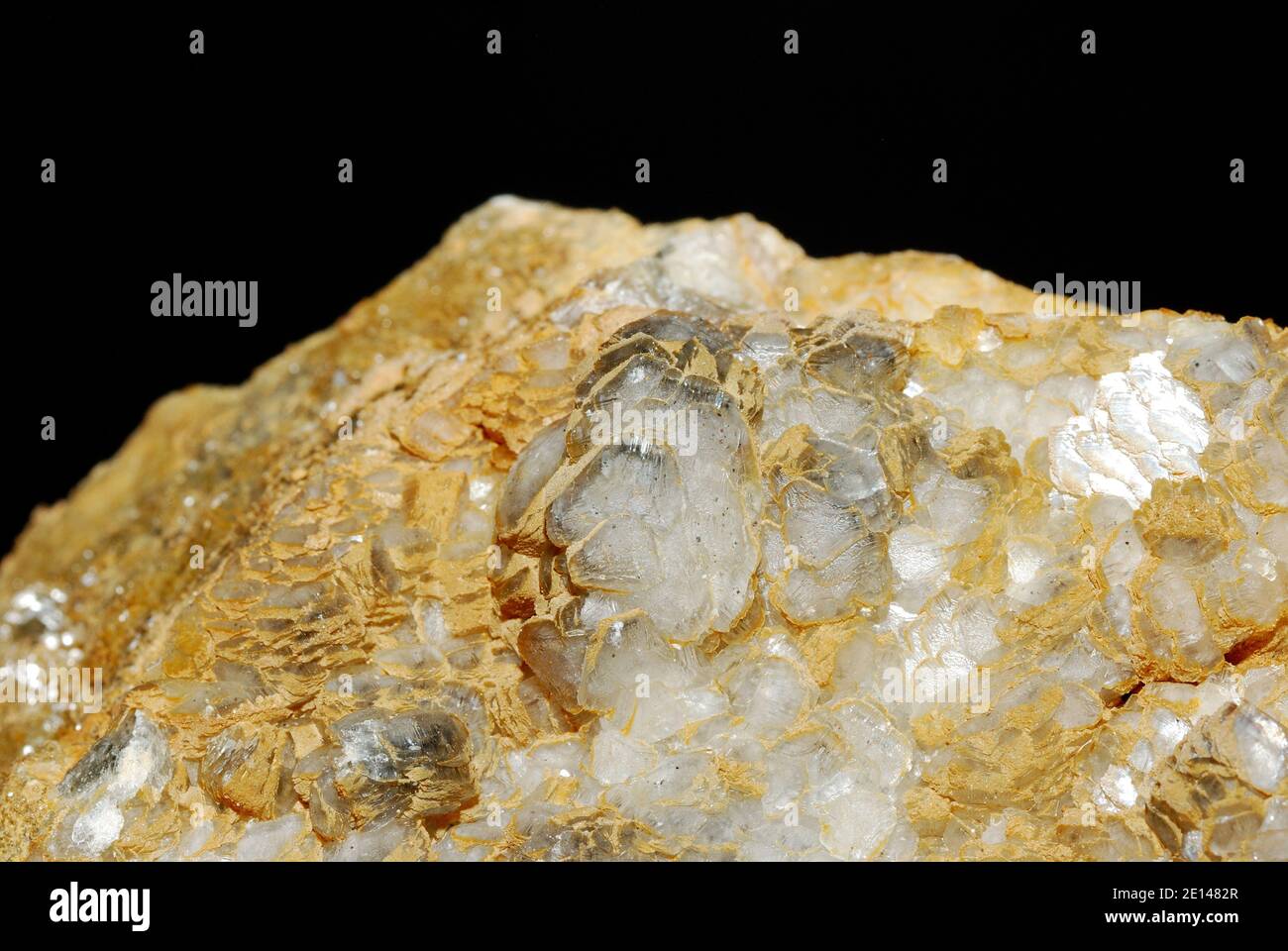 Calcite minerals hi-res stock photography and images - Alamy