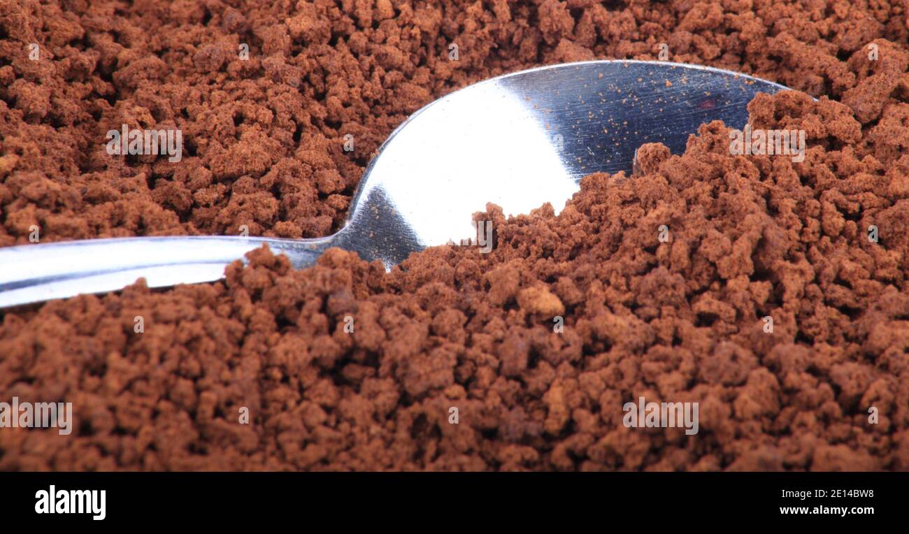 instant coffee and teaspoon Stock Photo - Alamy