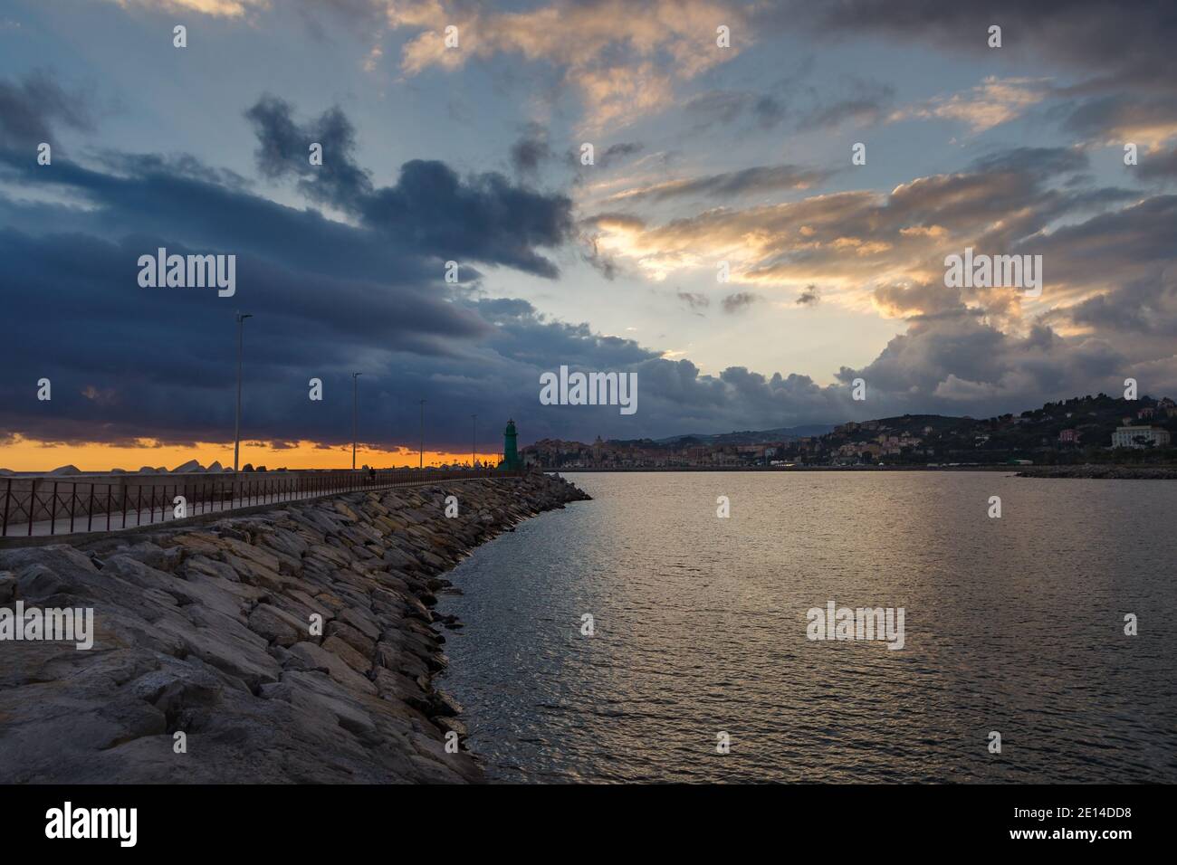 Port signal hi-res stock photography and images - Alamy
