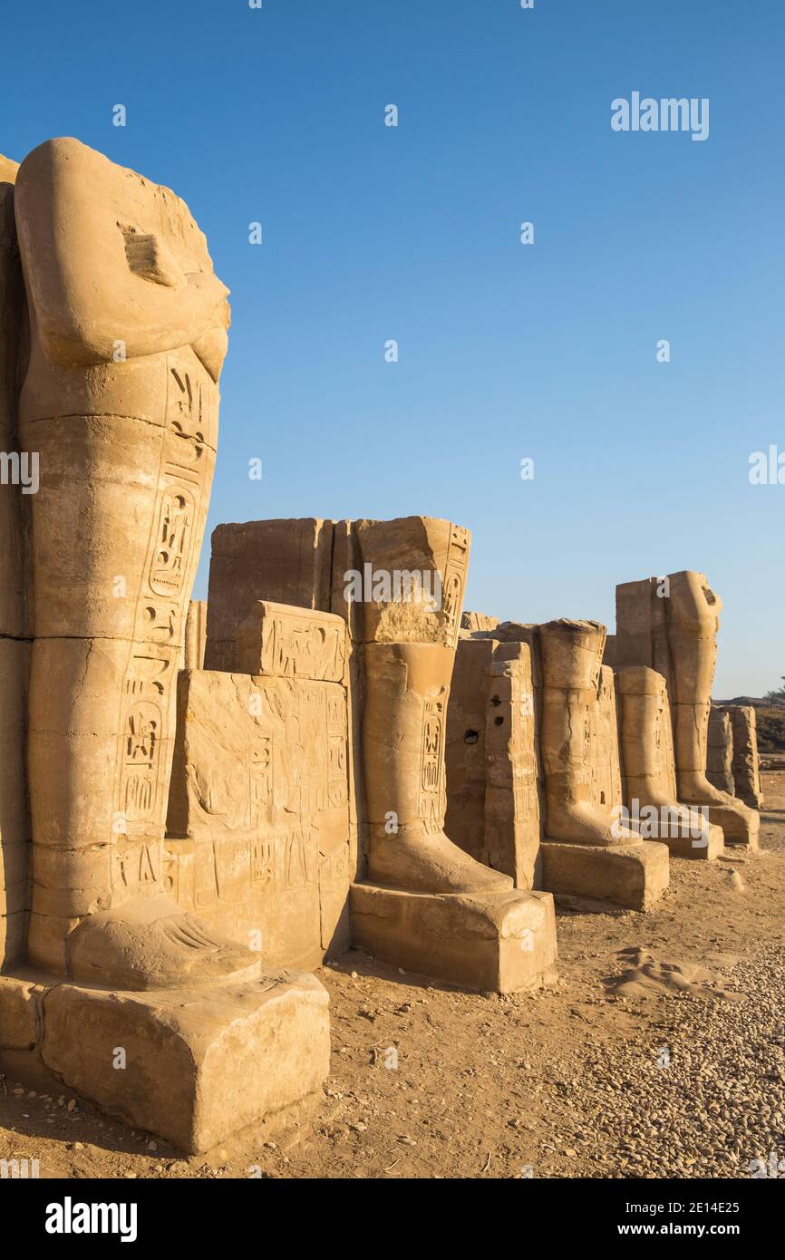 Egypt, Luxor, Karnak Temple, Colossi in Temple of Amun Stock Photo - Alamy