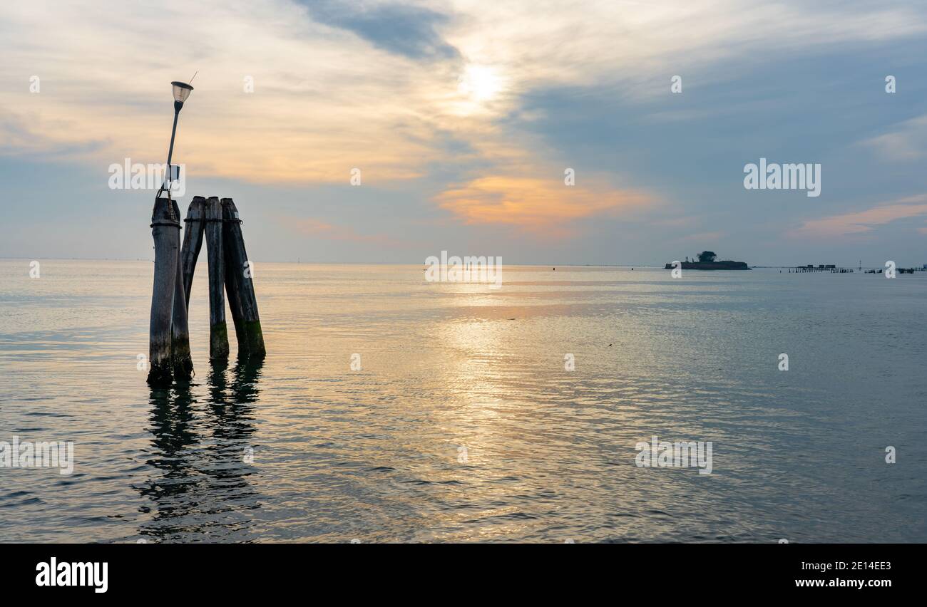 Sun buffer hi-res stock photography and images - Alamy