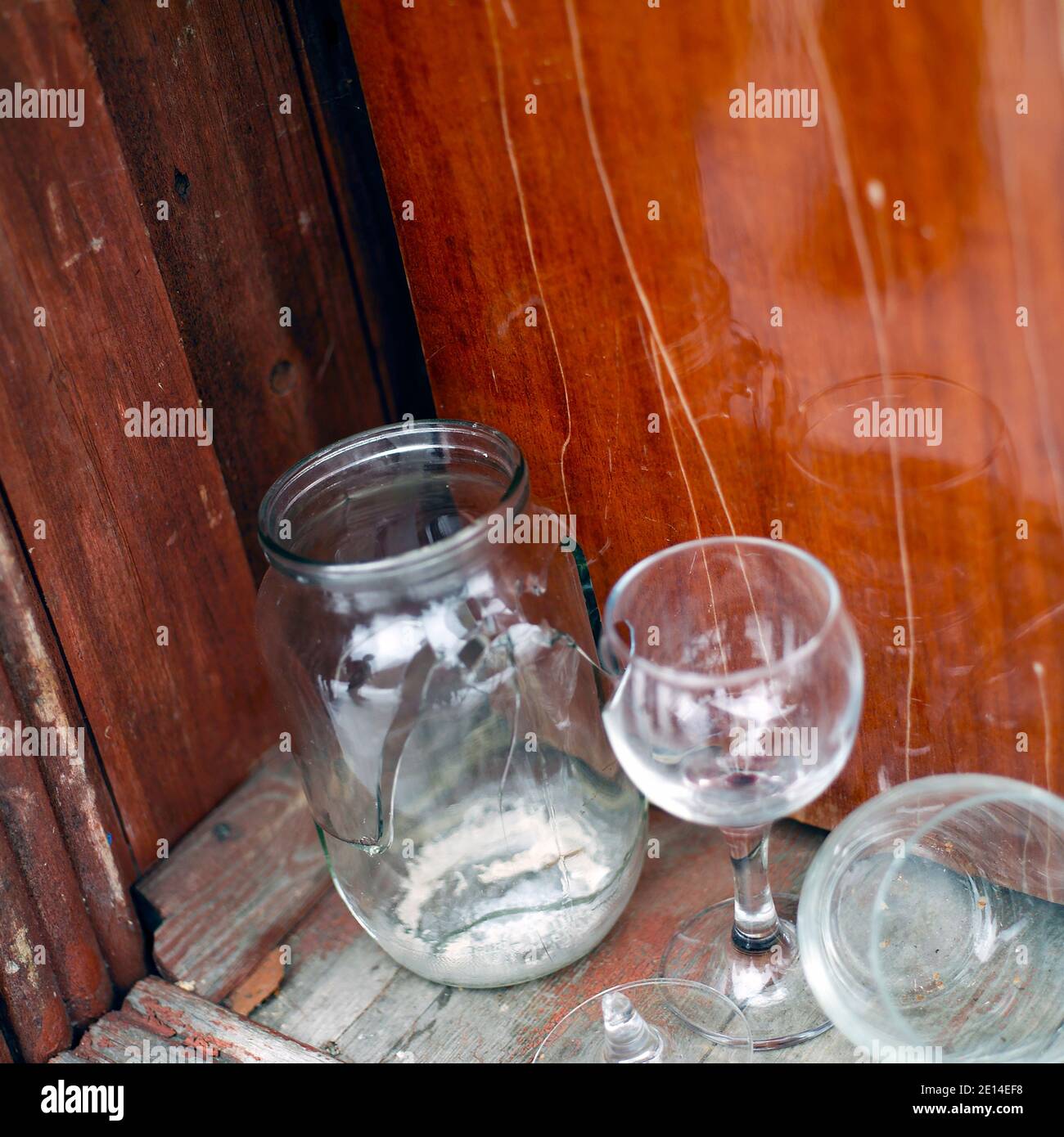 Broken jars hi-res stock photography and images - Alamy